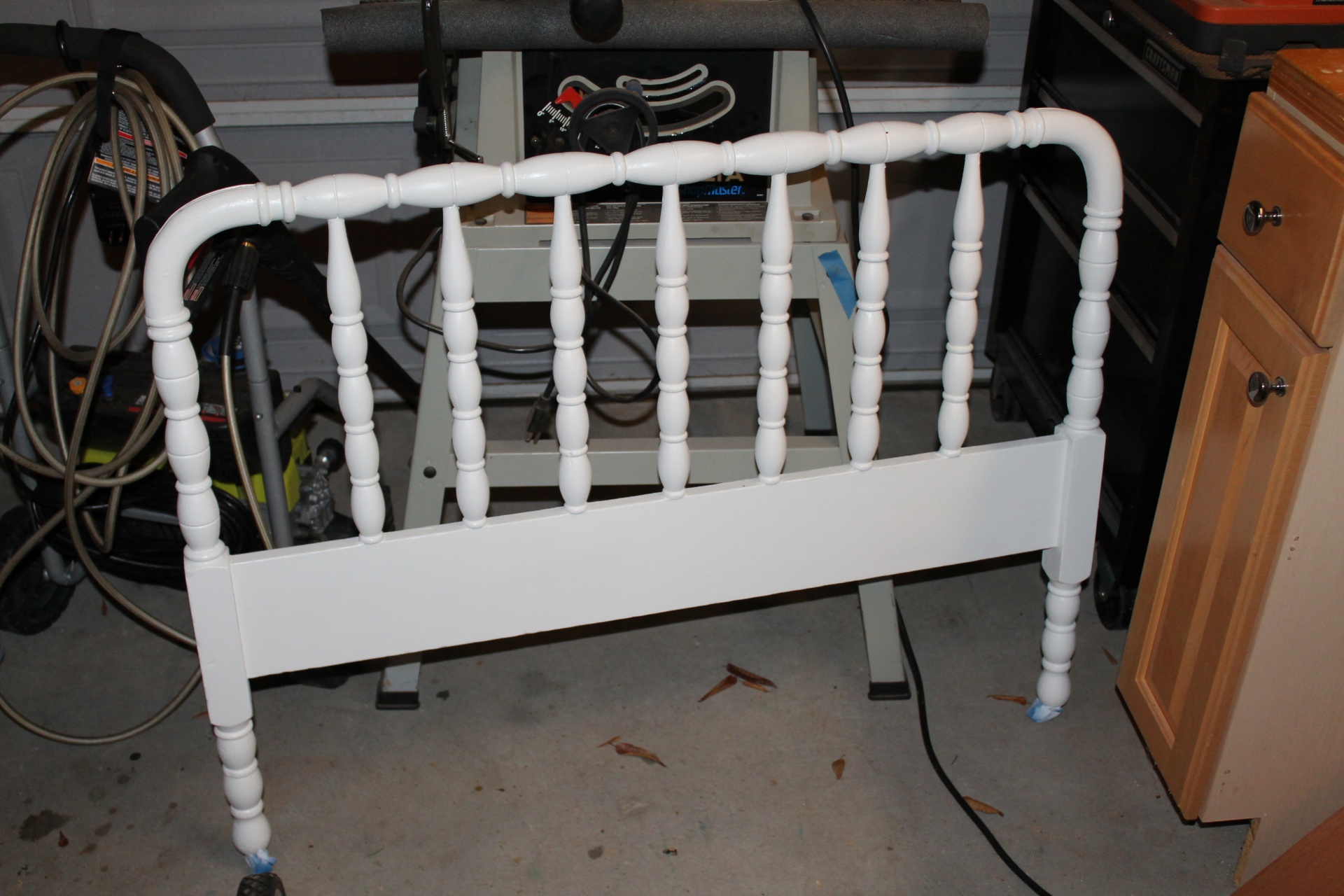 Jenny Lind bed > bench thingy for the wifey - Non-Guitar Build Section ...
