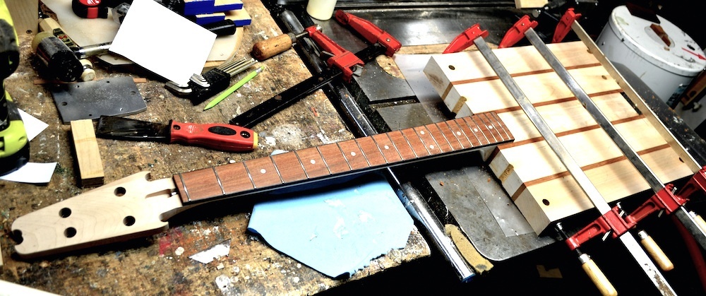 Making my 1st. Bass Guitar - In Progress and Finished Work ...